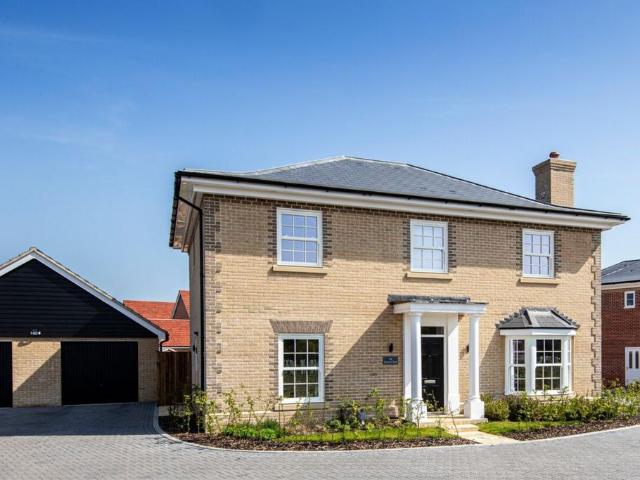 5 bedroom house for sale