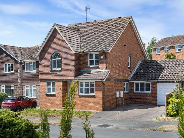 5 bedroom house for sale