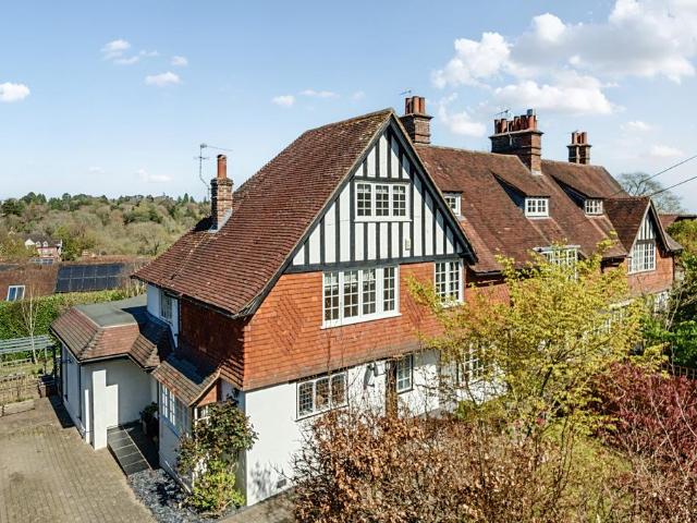 5 bedroom house for sale