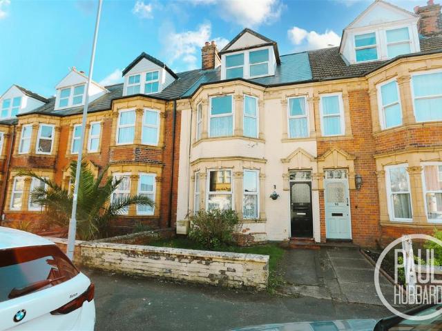 5 bedroom house for sale