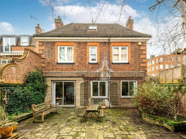 5 bedroom house for sale