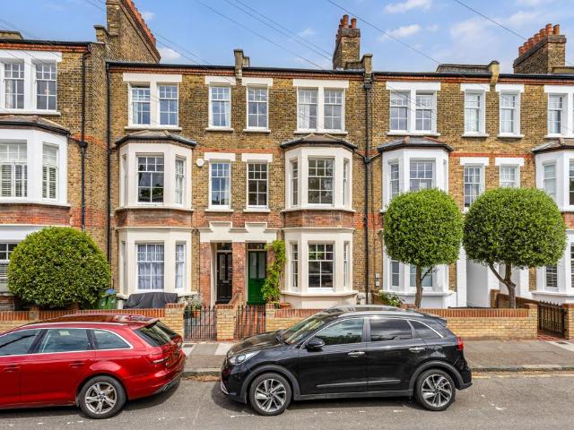 5 bedroom house for sale