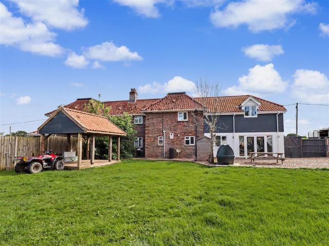 5 bedroom house for sale