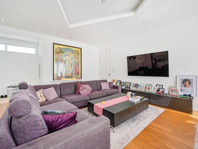 5 bedroom house for sale