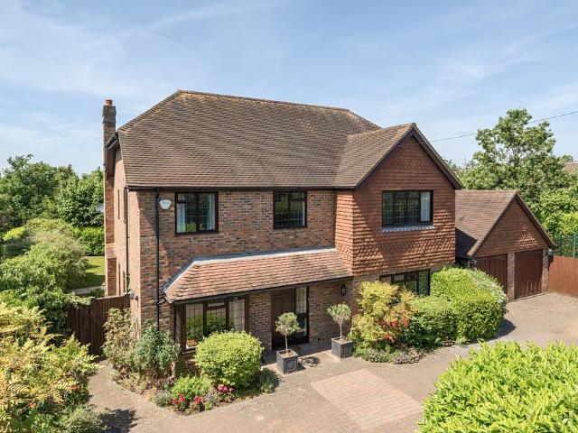 5 bedroom house for sale