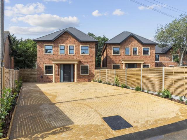5 bedroom house for sale
