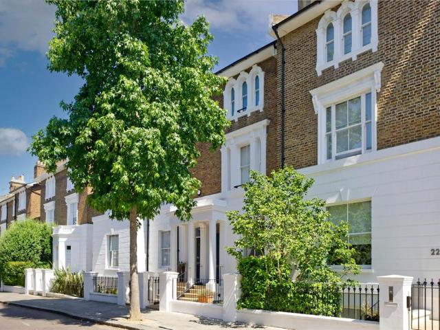 5 bedroom house for sale