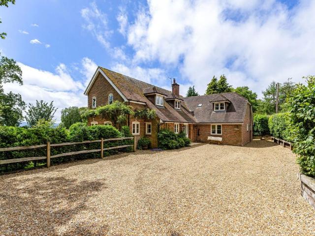 5 bedroom house for sale