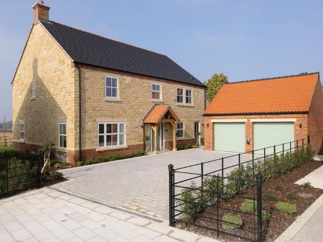 5 bedroom house for sale