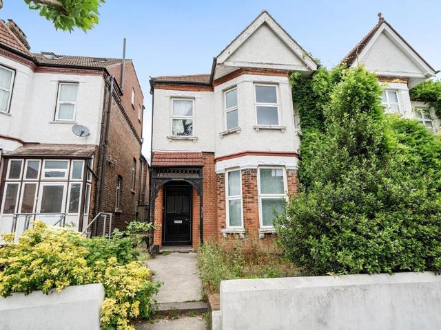 5 bedroom house for sale