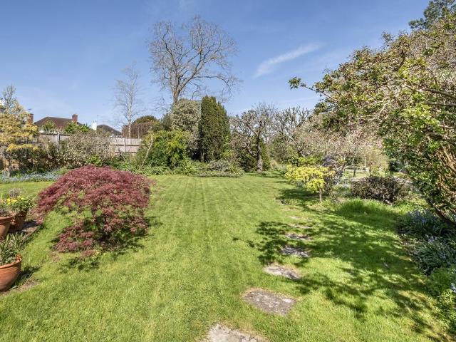 5 bedroom house for sale