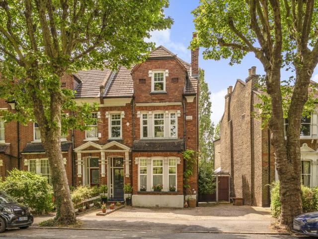 5 bedroom house for sale