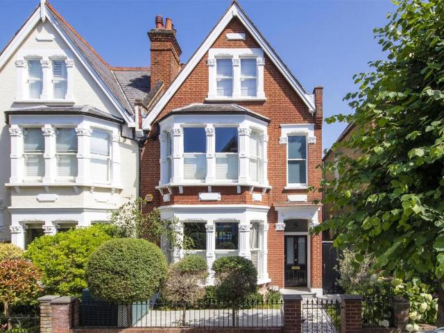 5 bedroom house for sale