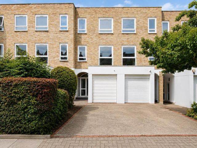 5 bedroom house for sale