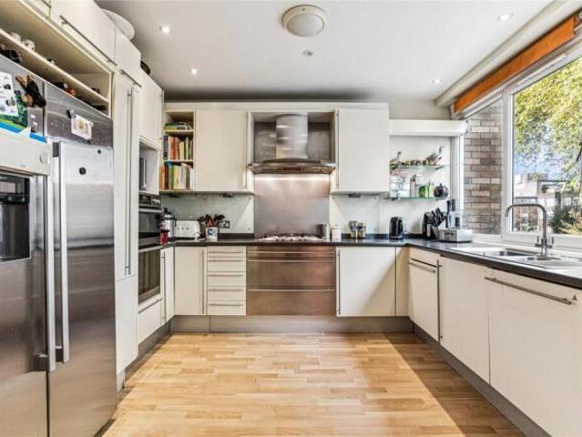 5 bedroom house for sale in Cambridge Square, London, W2