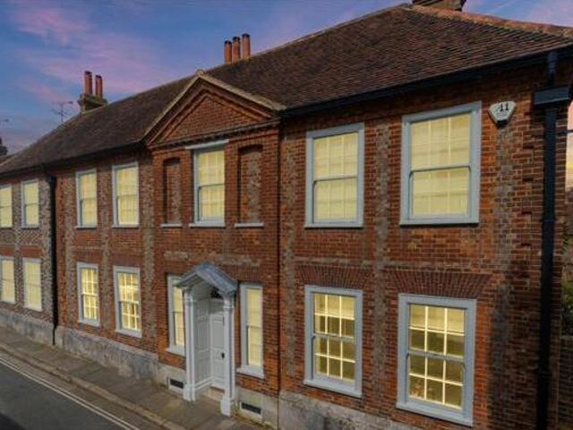 5 Bedroom House For Sale In Chichester, West Sussex