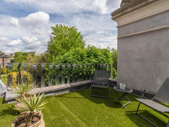 5 bedroom house for sale in Abbey Road, St John's Wood, London, NW8