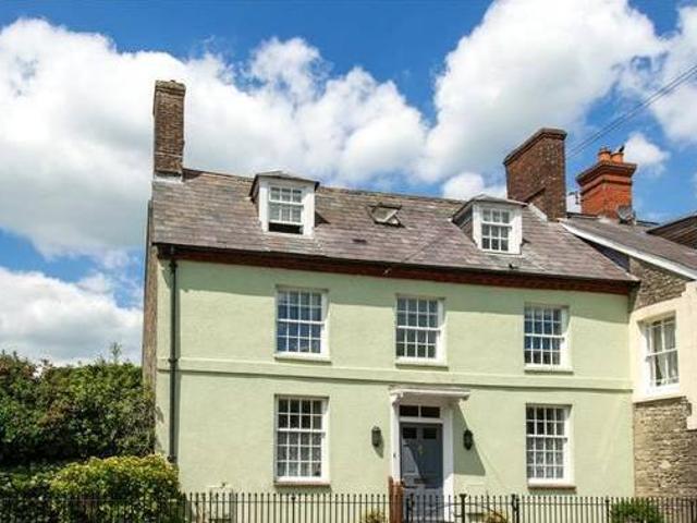 5 bedroom house for sale in Bell Street Shaftesbury Dorset SP7 SP7