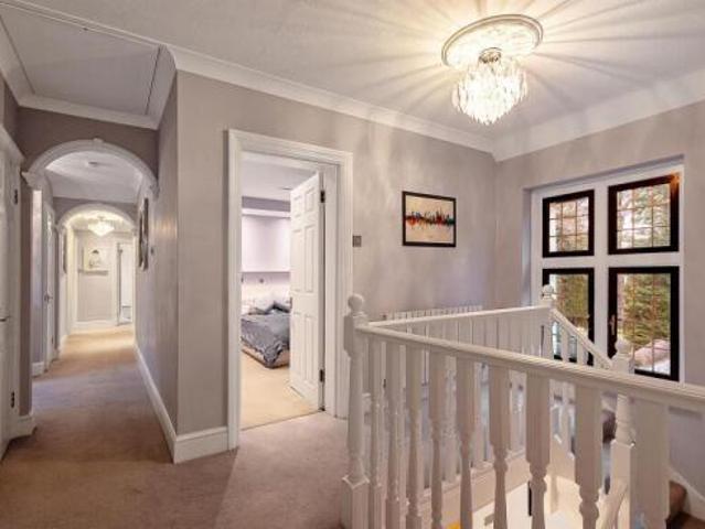 5 bedroom house for sale in Forest Drive, Keston Park, Bromley, BR2