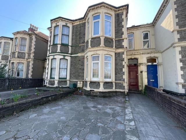5 bedroom house for sale in Fishponds Road, Eastville, Bristol, BS5