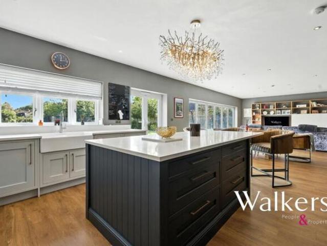 5 bedroom house for sale in Kingsley Road, Hutton, CM13