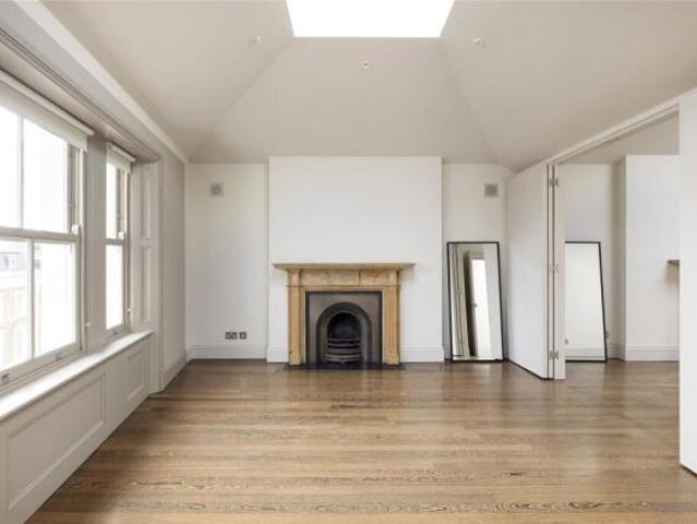 5 bedroom house for sale in Horbury Crescent, London, W11