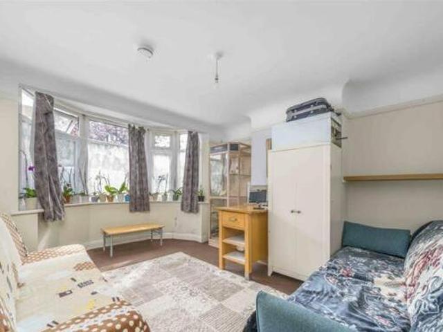 5 Bedroom House For Sale In London