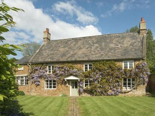 5 Bedroom House For Sale In Near Southam
