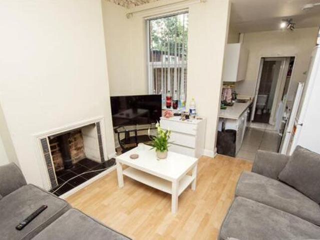 5 Bedroom House For Sale In Selly Oak, Birmingham