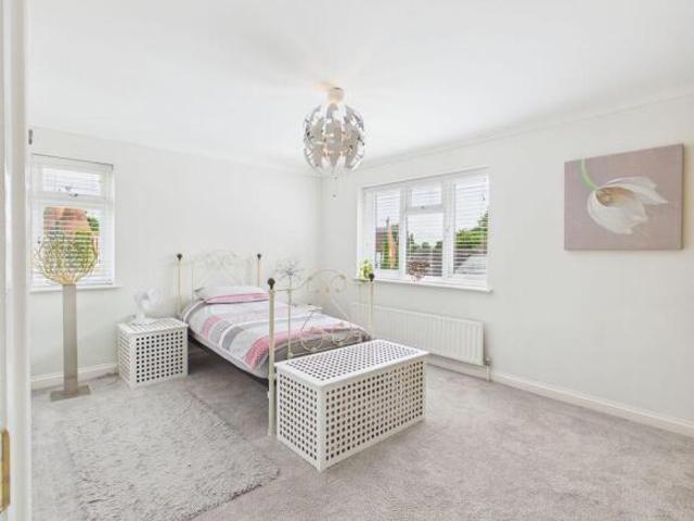 5 bedroom house for sale in Sherenden Park, Tonbridge, TN11