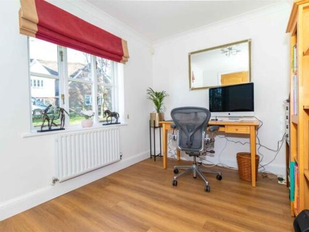 5 bedroom house for sale in Swandean Close, Worthing, BN13