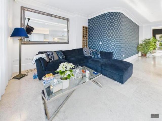 5 bedroom house for sale in Powderham Crescent, Exeter, EX4