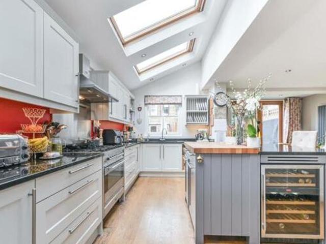 5 Bedroom House For Sale In Wandsworth, London