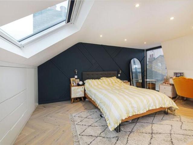 5 bedroom house for sale in Taybridge Road, SW11