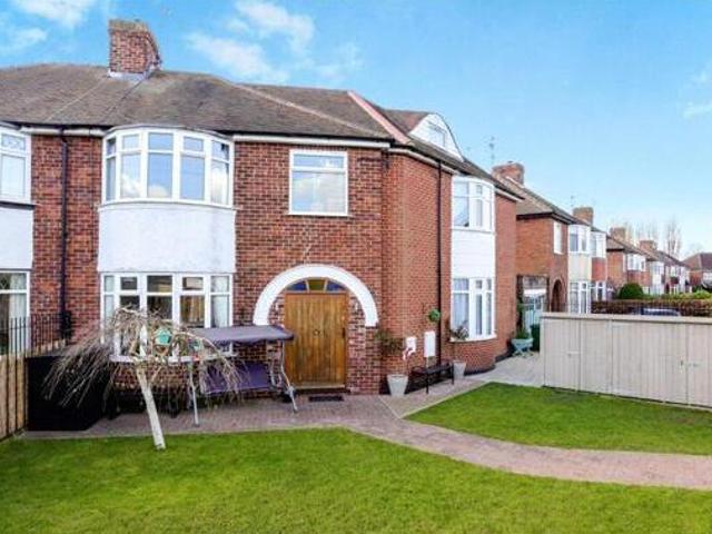 5 Bedroom House For Sale In York