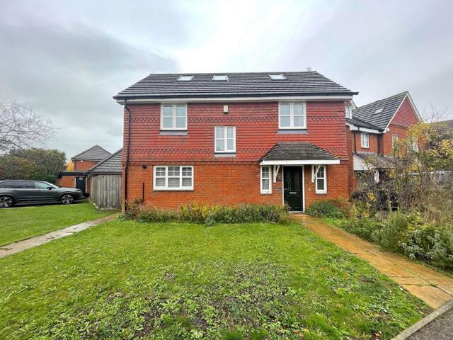 5 Bedroom House Faversham Kent 98503774
