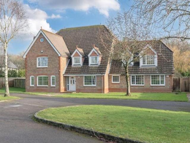 5 Bedroom House Fareham Hampshire 101891871