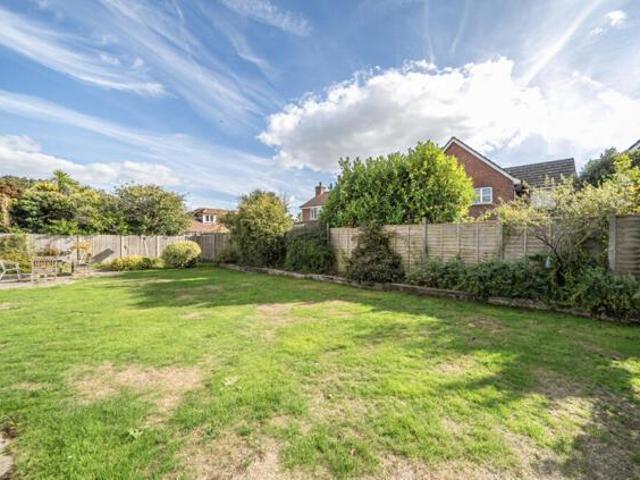 5 Bedroom House Fareham Hampshire LS99641911