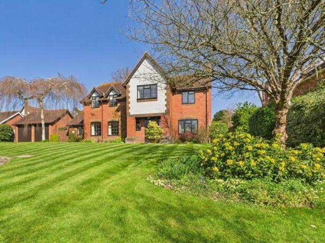 5 Bedroom House Findon Village Findon Village 101025714
