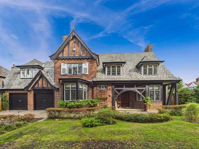 5 Bedroom House Knowsley Merseyside LS99054992
