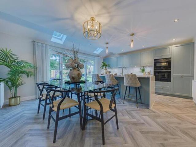 5 Bedroom House Ketton Ketton 100191712