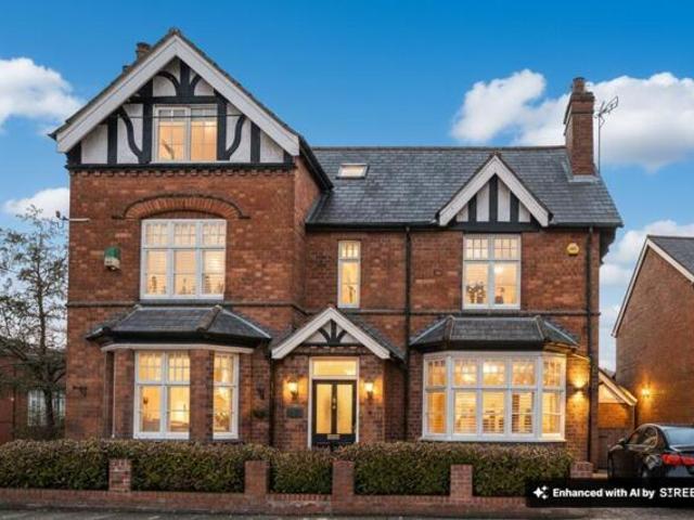 5 Bedroom House Kenilworth Warwickshire LS100342939