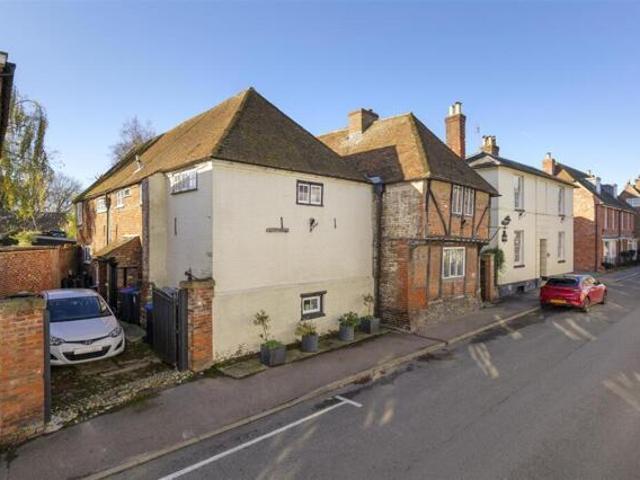5 Bedroom House Kent Kent LS100191709