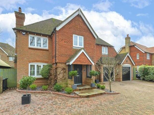5 Bedroom House Kent Kent 100615025