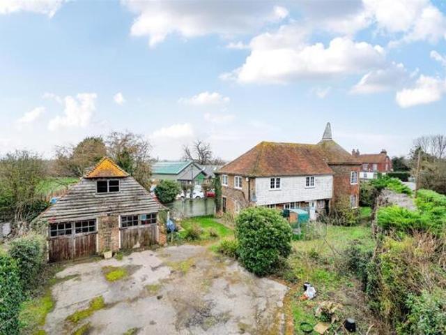 5 Bedroom House Kent Kent 100917796