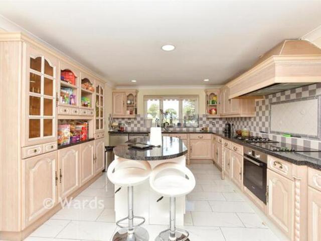 5 Bedroom House Kent Kent 101931815