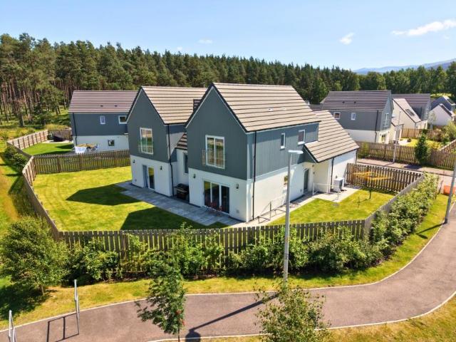 5 Bedroom House Kingussie Kingussie 104362738