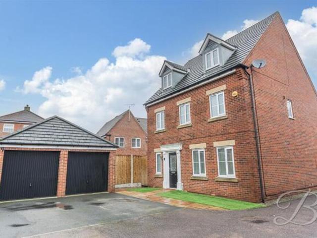 5 Bedroom House Kirkby In Ashfield Nottinghamshire LS101231739