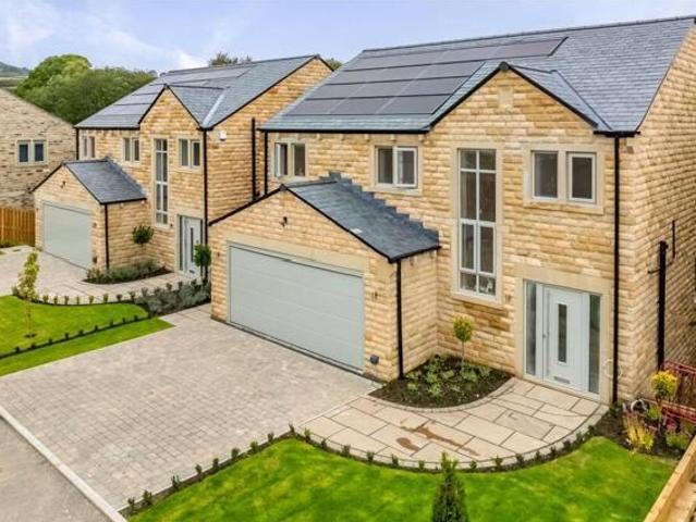 5 Bedroom House Kirklees Kirklees 101675019