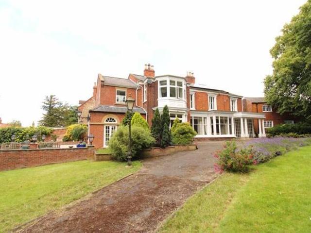 5 Bedroom House Kirton Lindsey Kirton Lindsey 101677768
